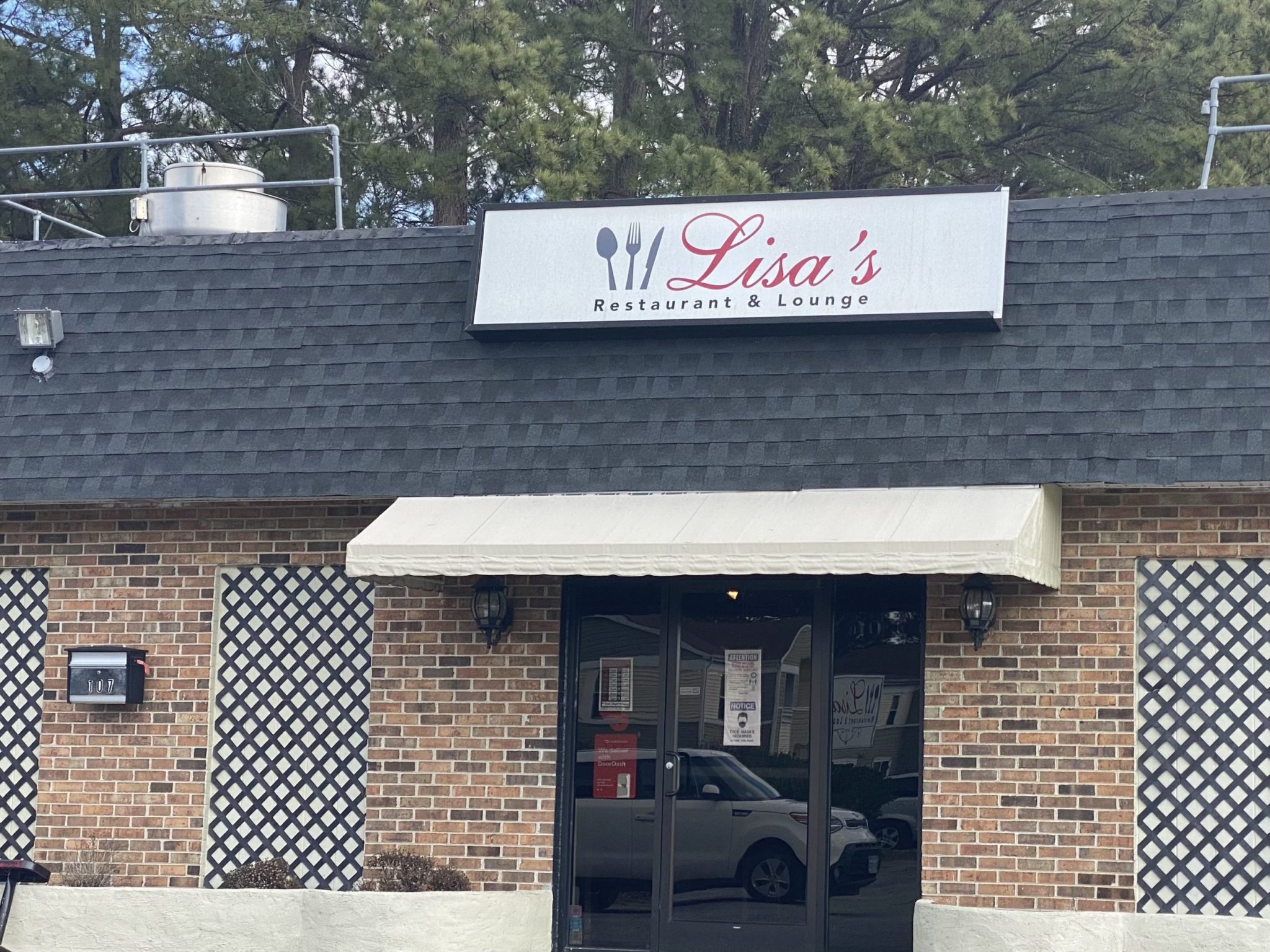 Lisa's Bar and Grill | Portsmouth Tourism