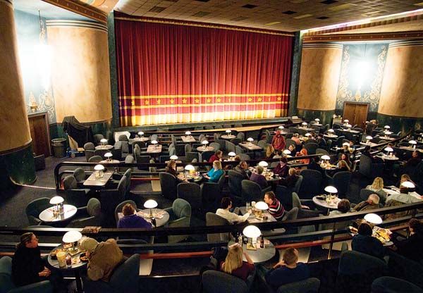 The Commodore Theatre | Portsmouth Tourism